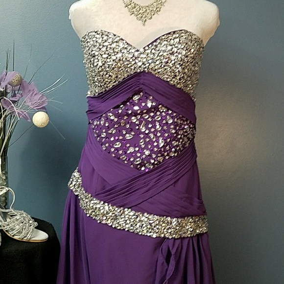 Dresses | Stunning Purple Strapless Promformal Dress | Poshmark